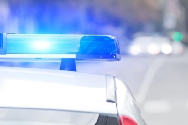 Posvađali se pa mu benzinom polio i zapalio automobil
